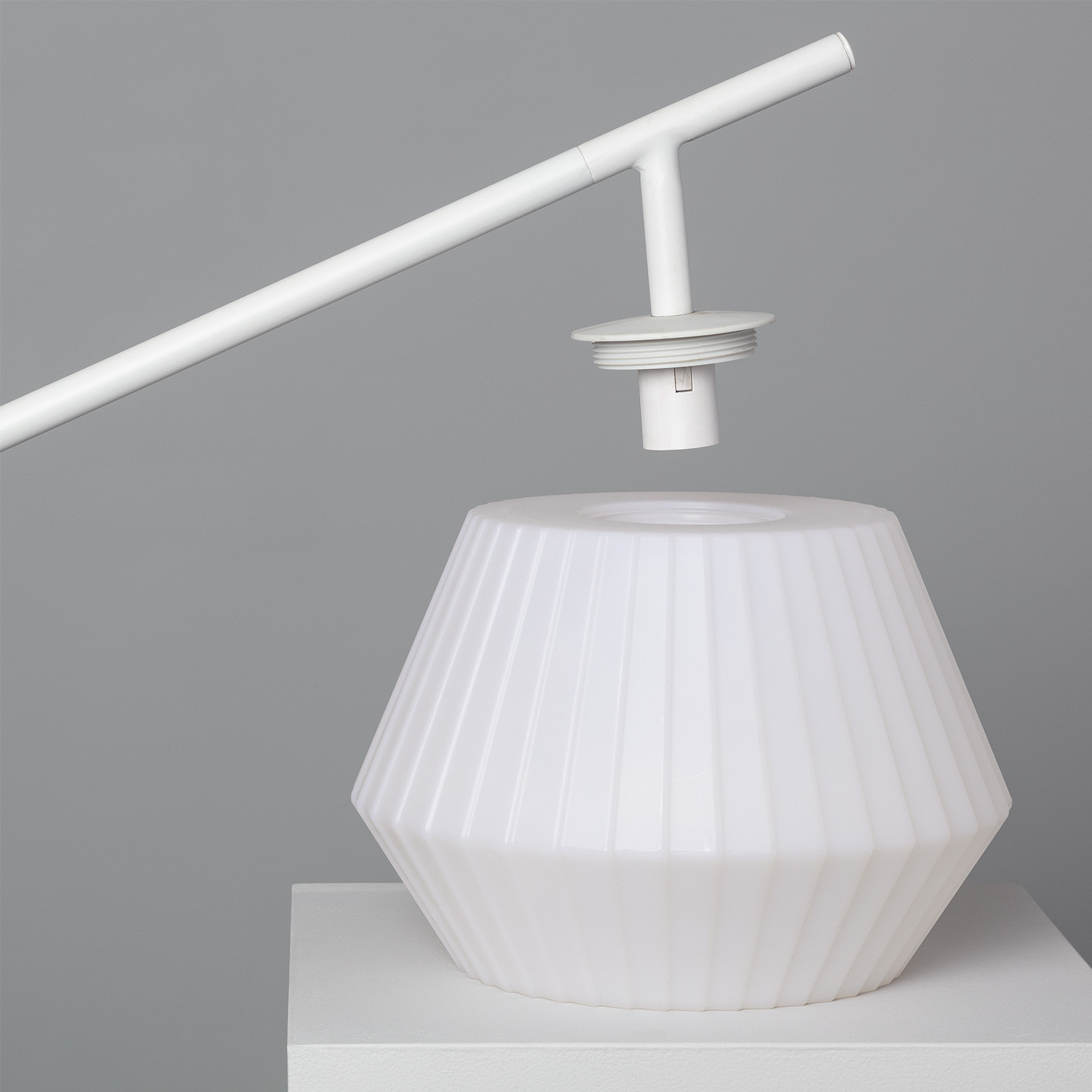 Keply Outdoor Floor Lamp - Ledkia